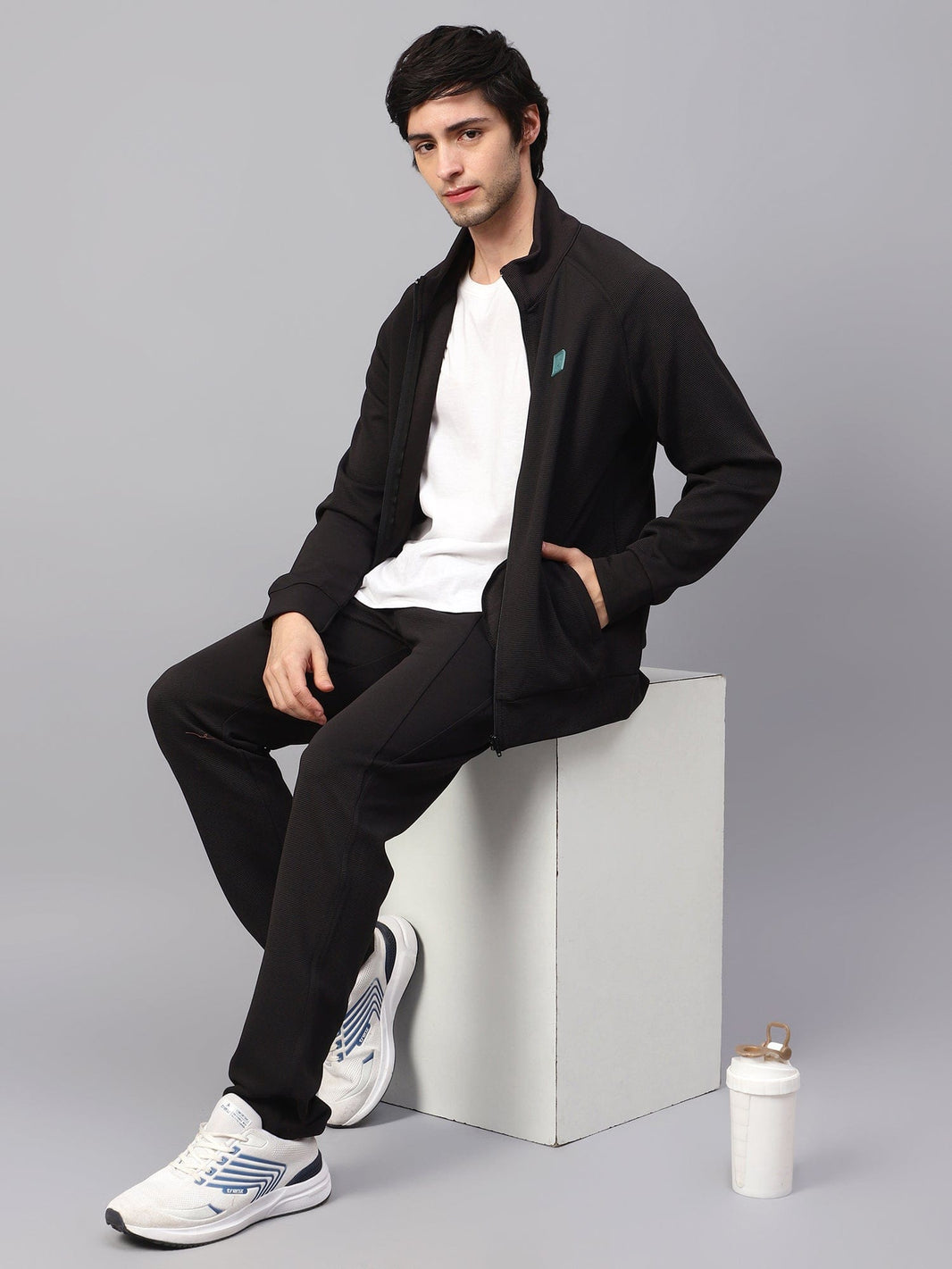 EXTRA 10% OFF ON FIRST ORDER